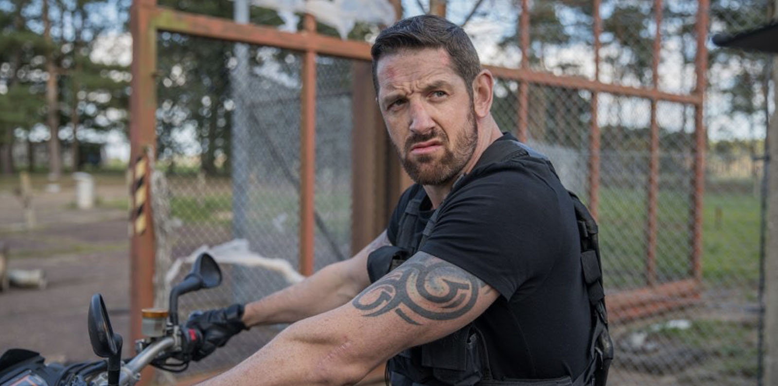 From Wrestler to Action Star, Stu Bennett Talks I Am Vengeance ...